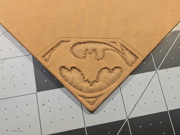 [Art | Leathercraft] SuperBat Logo - bajuwa - Multifandom [Archive of ...
