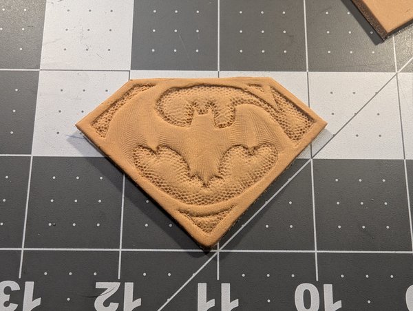 [Art | Leathercraft] SuperBat Logo - bajuwa - Multifandom [Archive of ...